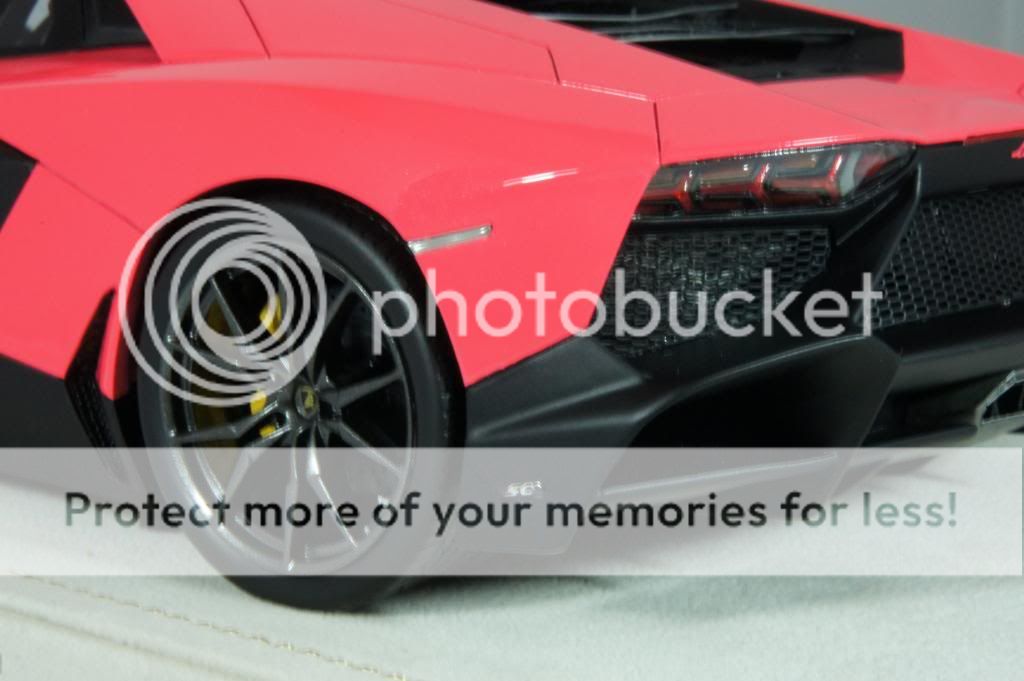 1/18 MR Lamborghini LP720-4 Gloss Pink | DiecastXchange Forum