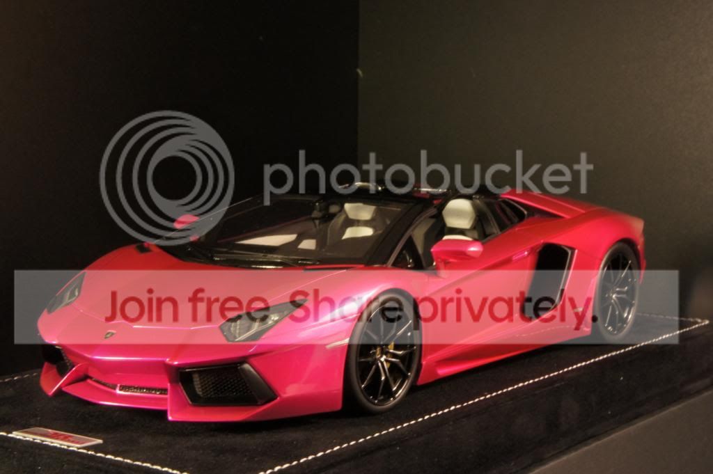 1/18 MR Lamborghini Aventador Roadster Flash Pink | DiecastXchange Forum