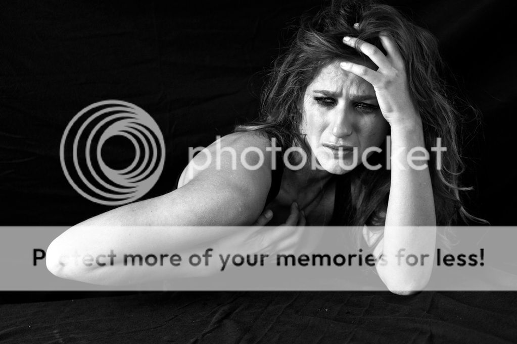 B&W Crying Beauty Shots | Nyan's Blog